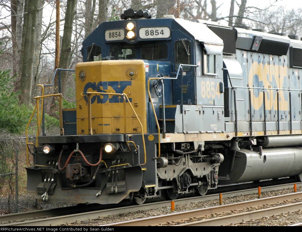 CSXT 8854 on Q418-20